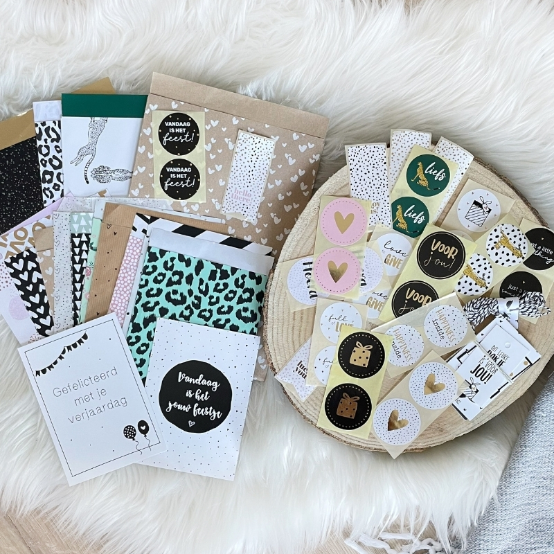 Cadeautjes leuk inpakken cadeauset - Liefs van Cindy